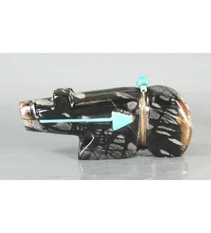 Bennie Bacy Zuni Bear Fetish Carving FB1033