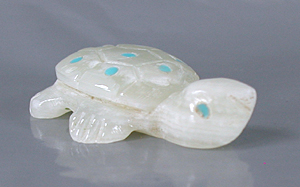 Tyler Quam Zuni Turtle Fetish Carving F457